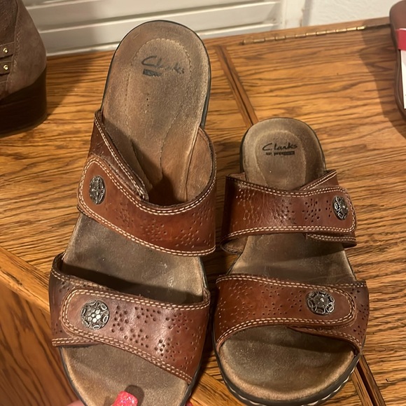 Clarks | Shoes | Clark Sandals | Poshmark